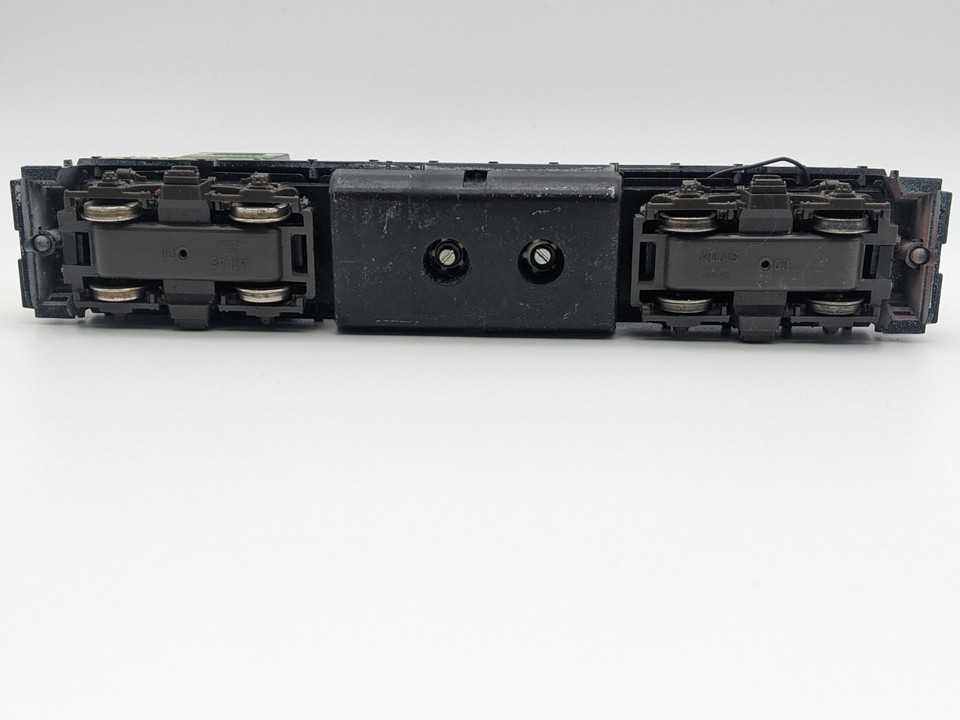 HO SCALE ATLAS GP38 HIGH HOOD DIESEL LOCOMOTIVE TRAIN PROJECT KITBASH ...