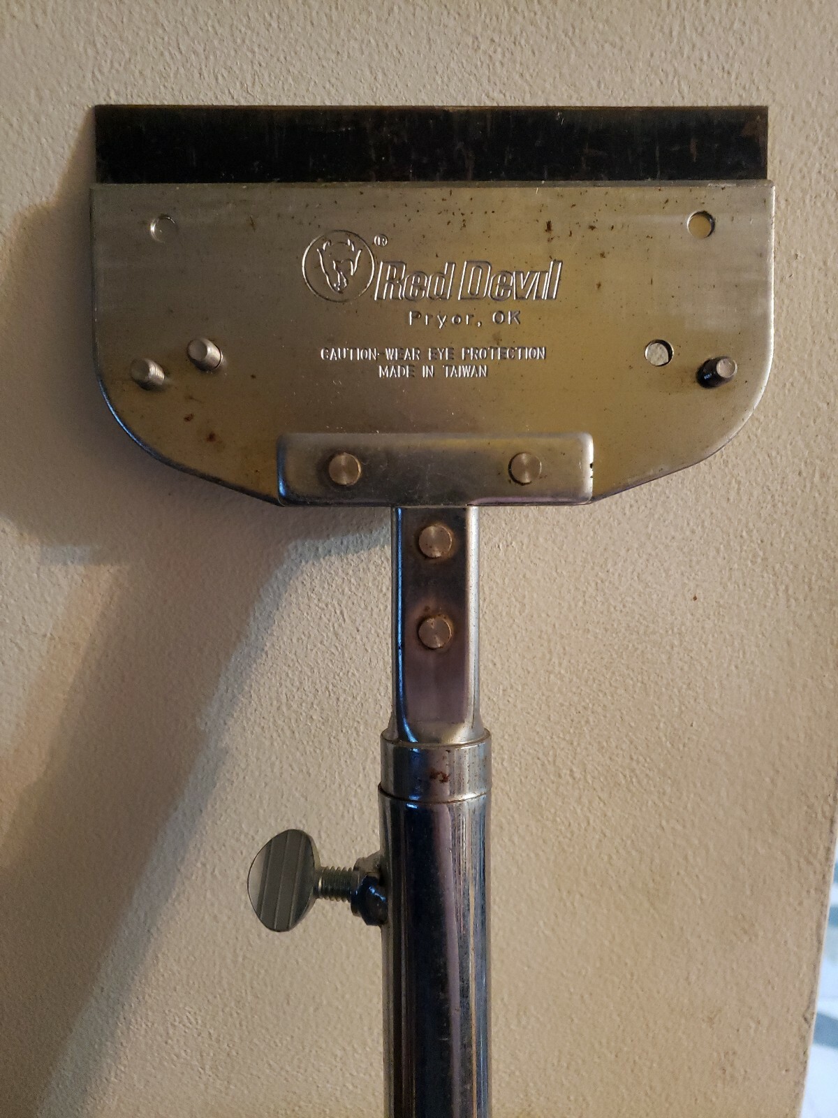 RED DEVIL 70" Long Handle Ice Scraper / Chopper, extra blade | eBay