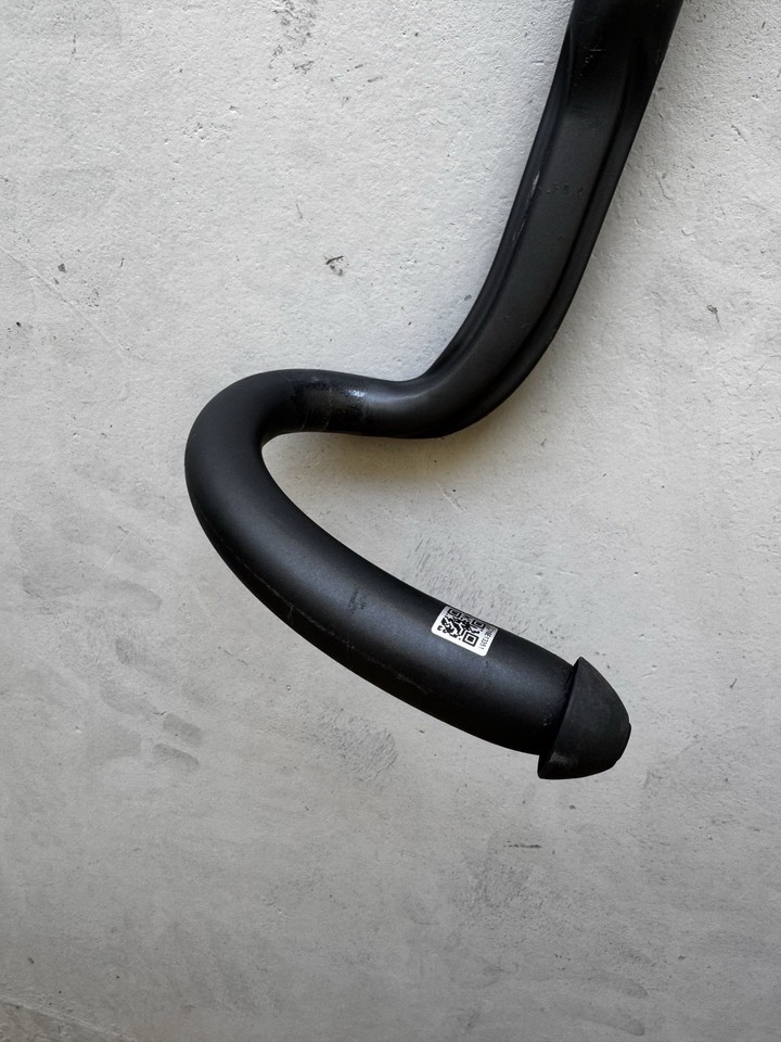 ENVE Composites Road Handlebars - 42cm Black (reach 79mm - drop 127mm ...