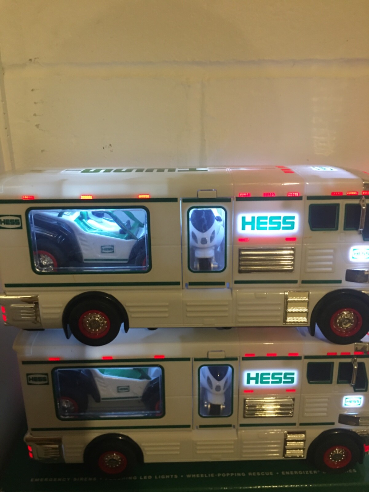 HESS TOY TRUCK 2018 RV WITH ATV AND MOTORBIK (you only get one truck ...