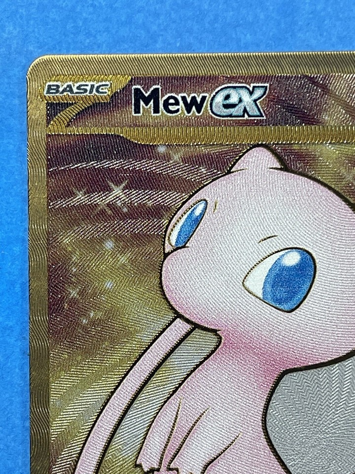 Mew 205/165 Pokemon TCG Scarlet & Violet 151 Gold UPC Promo Metal Card ...