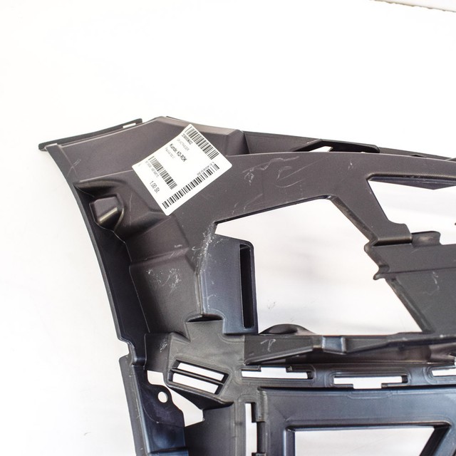 Mercedes-Benz C Rear Right Bumper Holder Bracekt W205 A2058855602 OEM ...