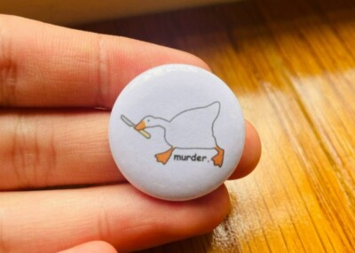 Murder Goose - Untitled Goose Game - 1 in Button Pin - Funny Meme ...