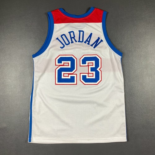 100% Authentic Michael Jordan Vintage Nike Bullets Jersey Size 44 L ...