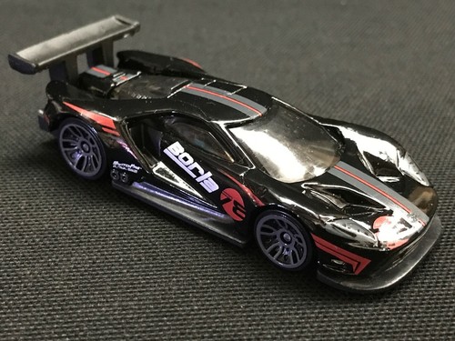 Hot Wheels '16 Ford GT Race Collectable Vehicle Scale 1:64 | eBay