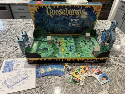 1995 GOOSEBUMPS TERROR IN THE GRAVEYARD BOARD GAME VINTAGE COMPLETE ...