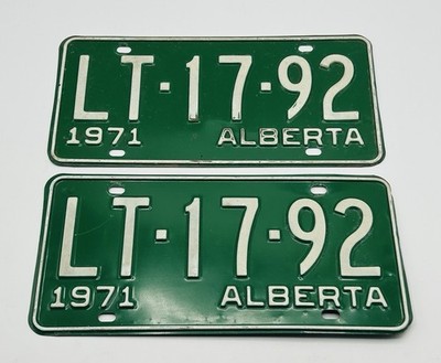 PAIR 1971 Alberta Vehicle License Plates LT-17-92 Vintage Canada | eBay