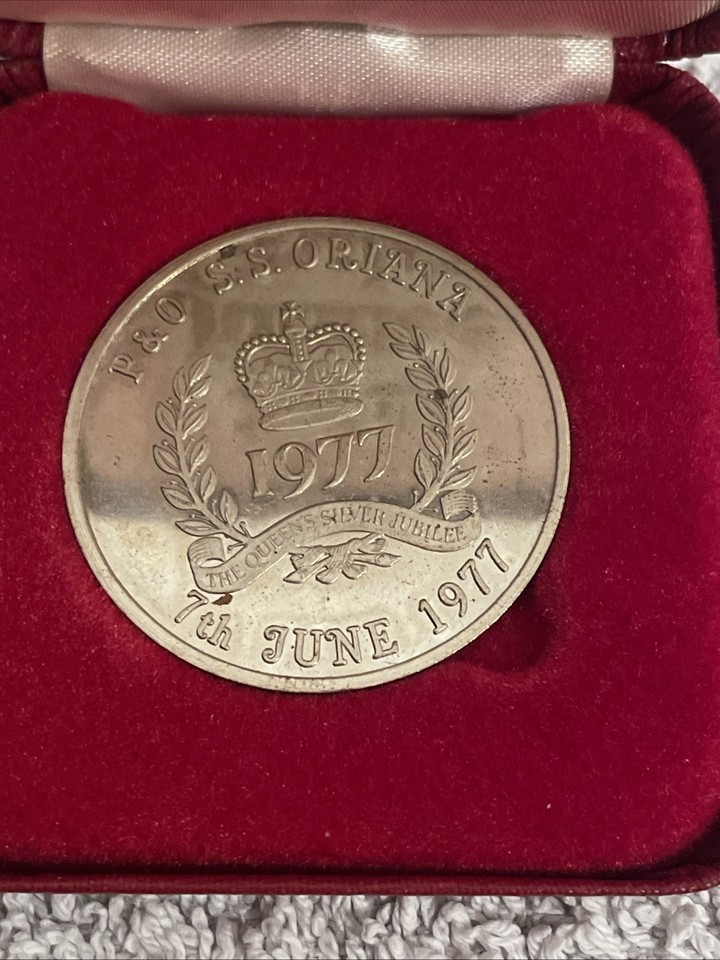RARE SS ORIANA CRUISE SHIP COIN CELEBRATION OF QUEENS SILVER JUBILEE ...