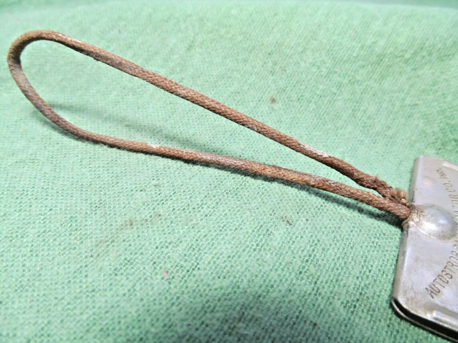 Vintage Valet Auto Strop & Genuine Shell Strop - Collectible Razor ...