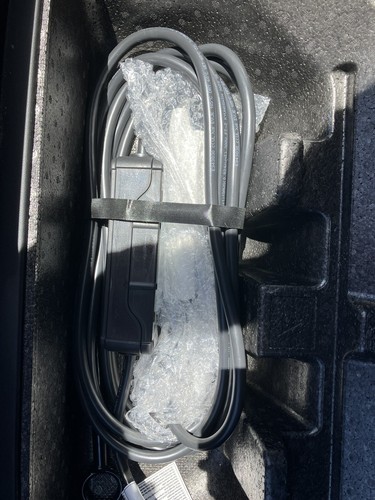 New Hyundai/Kia OEM - Ioniq 5/6, EV6, Kona, Niro EV Charger Part# 91686 ...