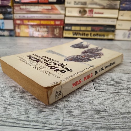 MRS MIKE by Benedict and Nancy Freedman 1971 Paperback Romance Love ...