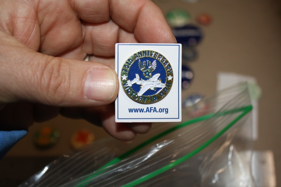 lot of political and advertising buttons and pins No Reserve McGovern ...