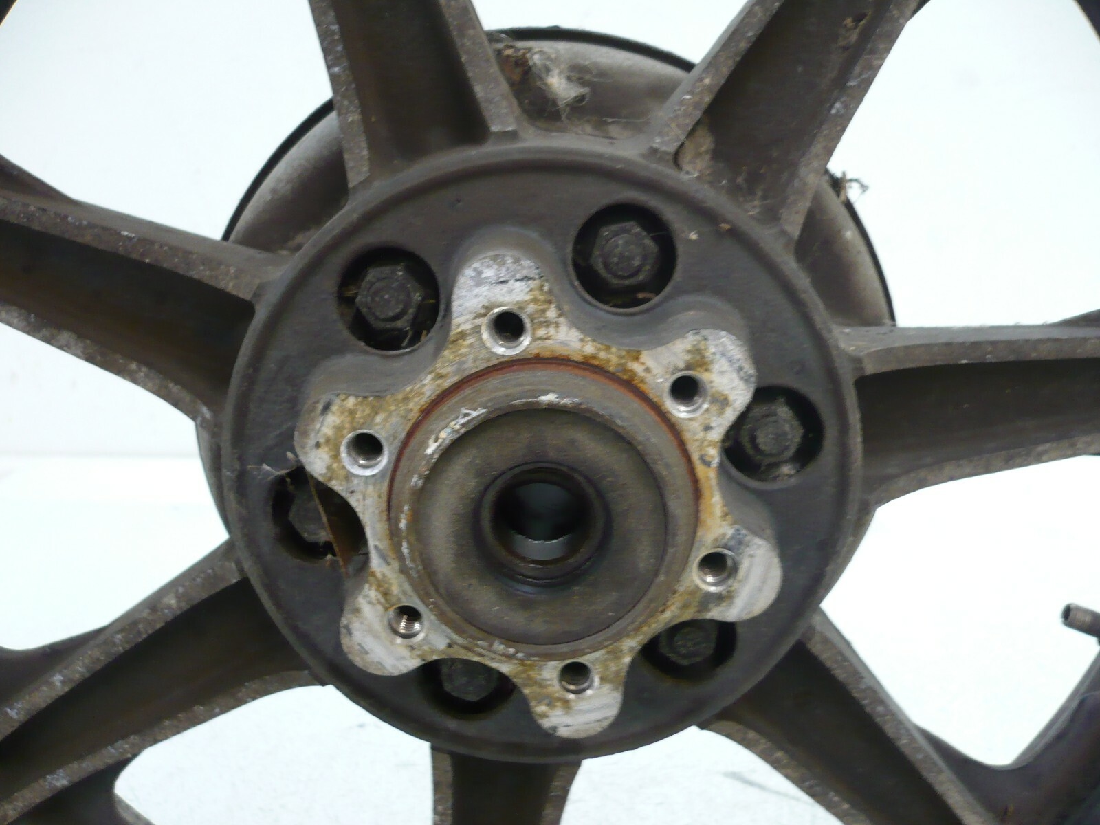 YAMAHA 80 XS1100SG XS1100 SPECIAL REAR WHEEL RIM MAG OEM 16X3.00 | eBay