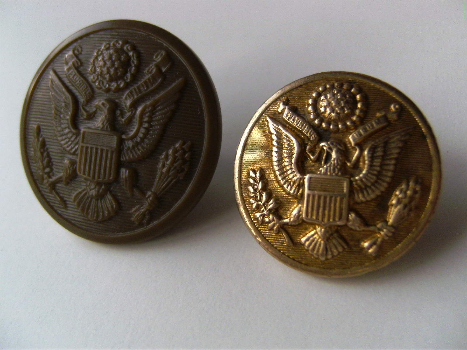 US Army Buttons - Lot of 2 | eBay