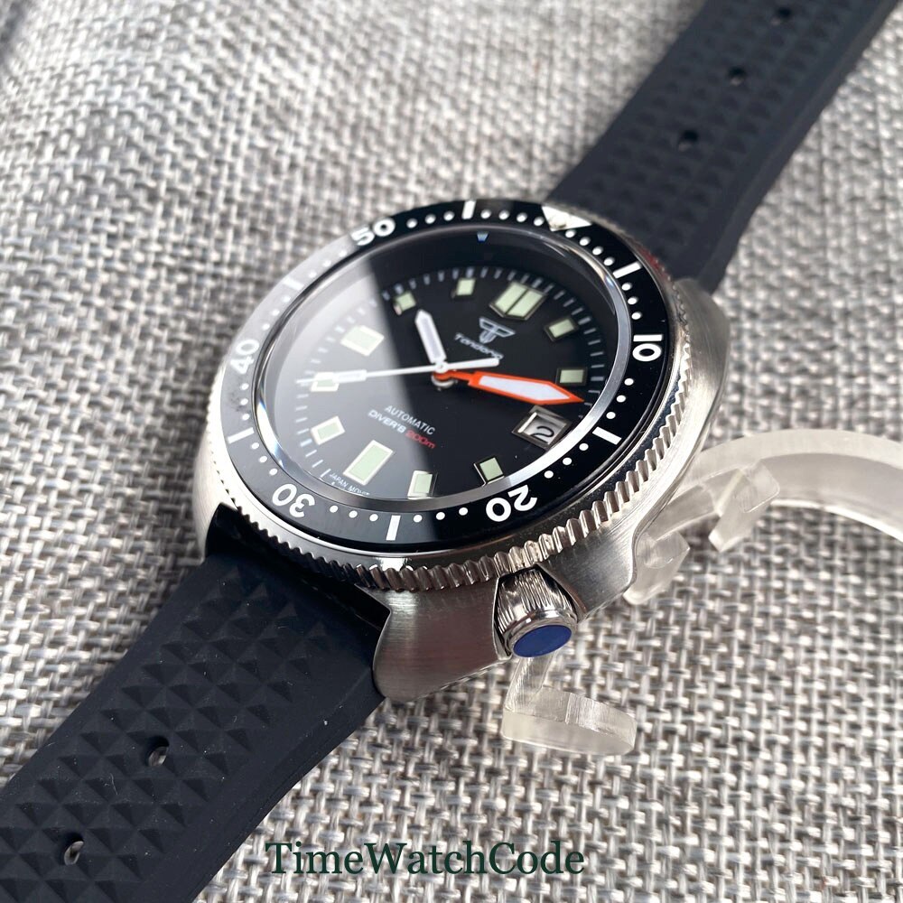 Automatic Watch For Men 200m Diver NH35A Date Sapphire Crystal Tandorio ...