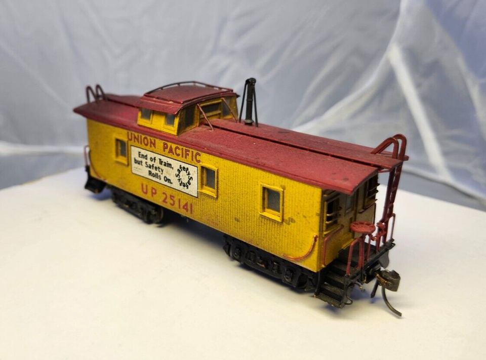 Brass UP Union Pacific CA-1 Yellow Caboose, HO Scale, weathered | eBay