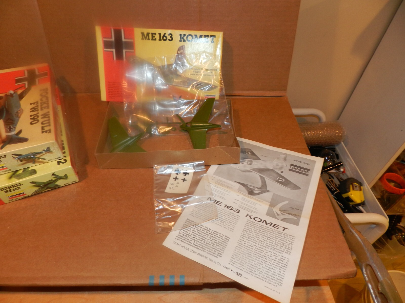 LOT OF 3,Lindberg ,1/72 ,WWII GERMAN Fighter PLANES, ME 163,ME162,ME190 ...