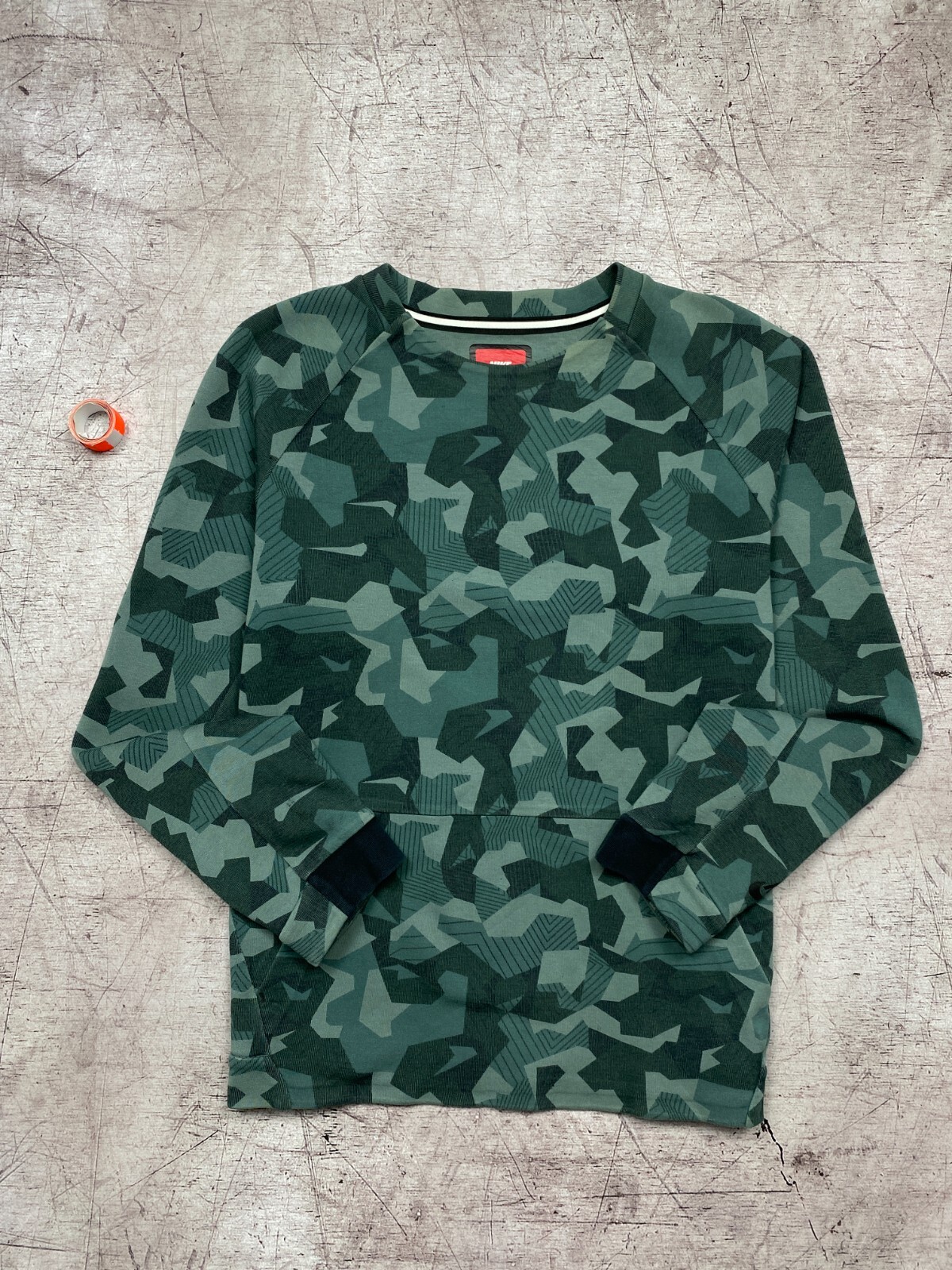 Nike Tech Fleece Vintage Mens Camo Crew Neck Sweatshi… - Gem