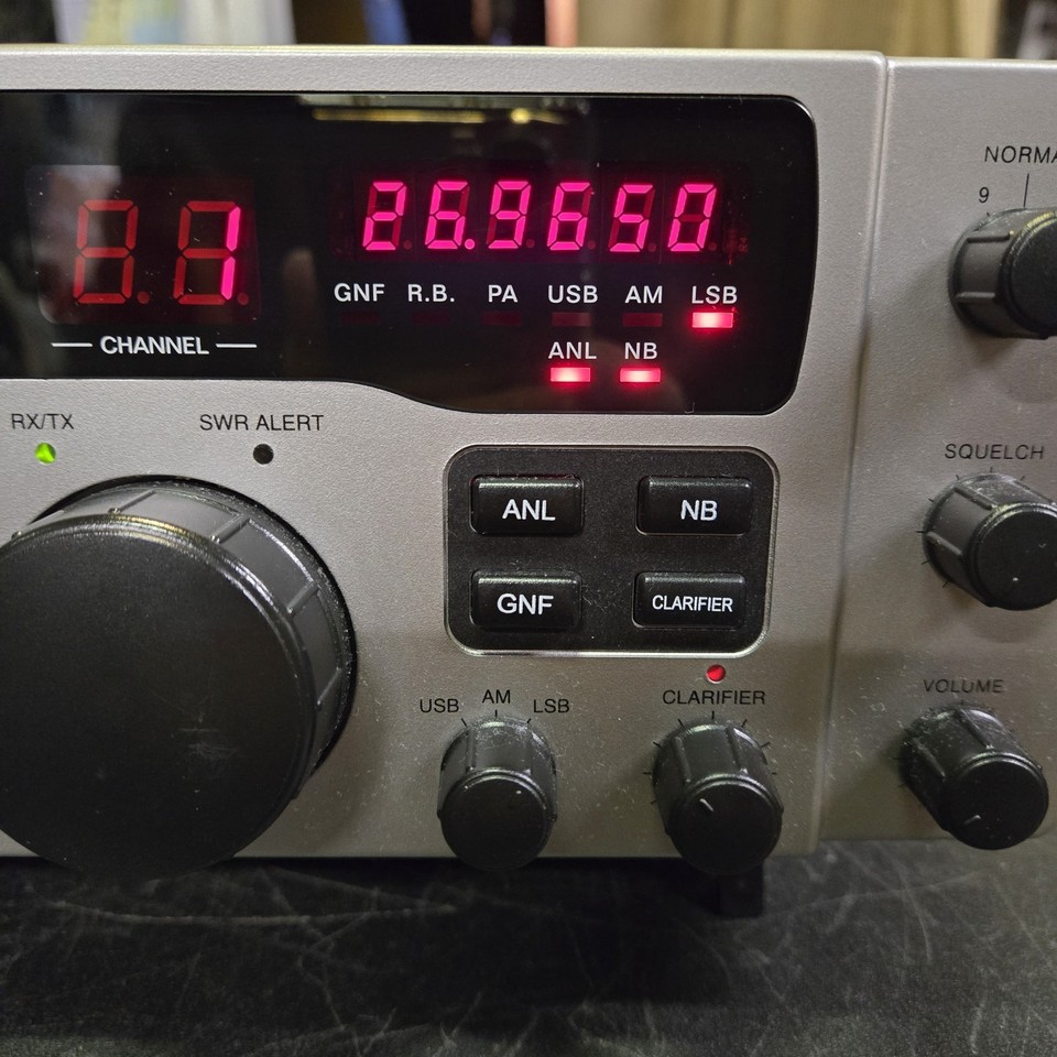 Galaxy DX 2547 AM USB LSB w/ Lescomm Digital Channel U/L Expansion ...