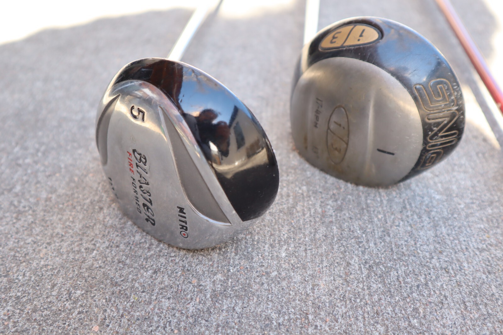 A Lot Of 8 Random golf clubs, driver, putter (Ping, Carbite, Nitro ...