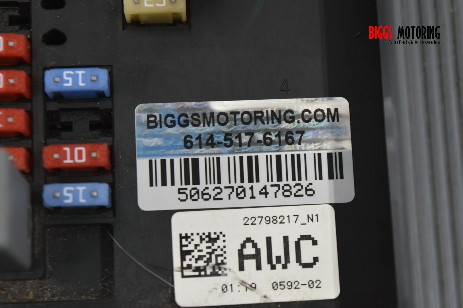 2010-2014 Cadillac Chevy Gmc Junction Relay Block Fuse Box Module ...