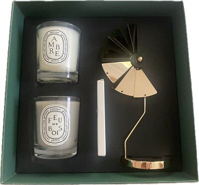 Diptyque Carousel Set With Two Candles: Ambre And Feu De Bois 2x2.4oz ...