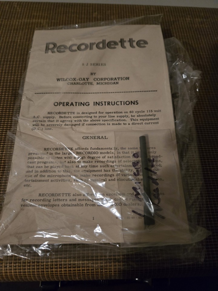 Wilcox-Gay Portable Radio Recordette Turntable Vintage | eBay