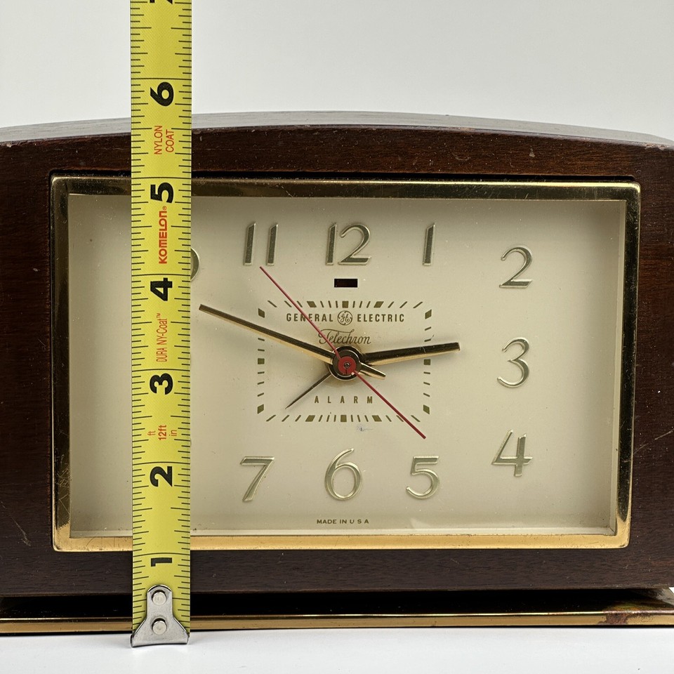 Vintage GE Telechron 7H188 “Candlewick" Electric Desk Clock & GE ...