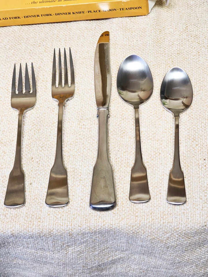Oneida American Colonial 5 pc Flatware Set Cube Mark New in Box NOS ...