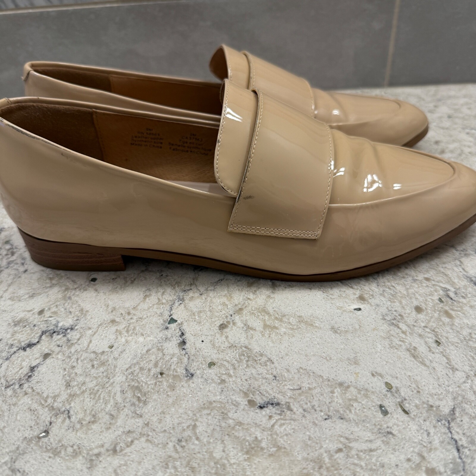 Pre- Owned Halogen Patent Nude Leather Loafers size 9… - Gem