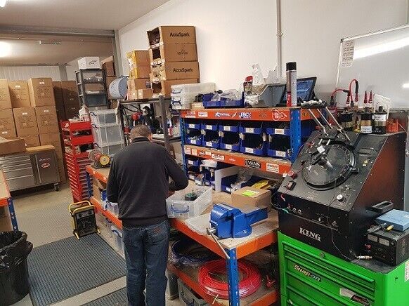 Lucas 43D4 / 45D4 Distributor Conversion - AccuSpark™ Electronic ...