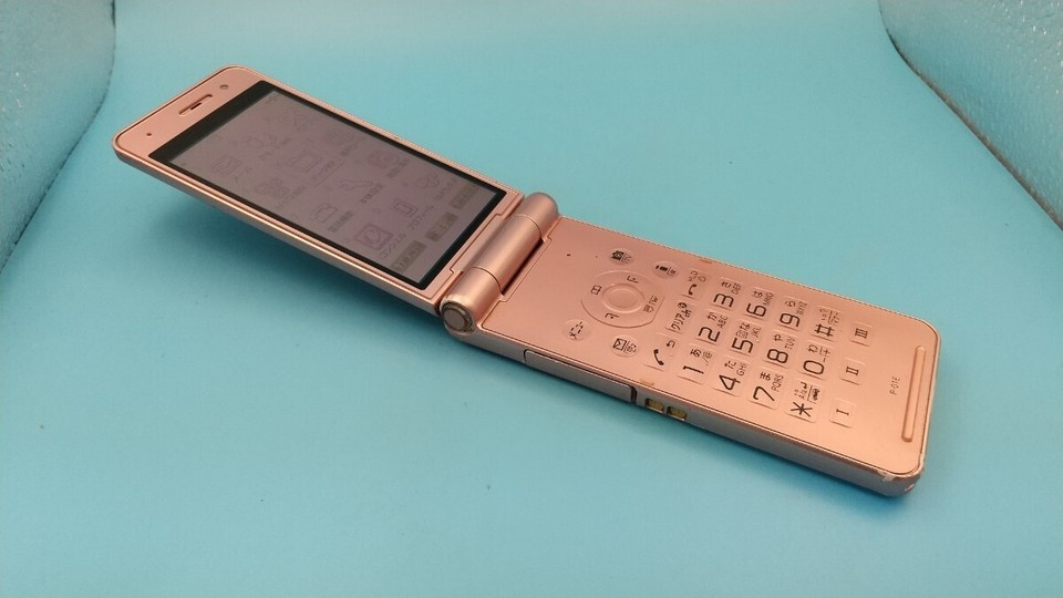 Panasonic Docomo P-01E Japanese Flip Phone Keitai Garakei w/ Charger ...