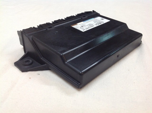 2013 - 2015 Ford Focus Body Control Module BCM BCU Unit P Av6n-19g481 ...