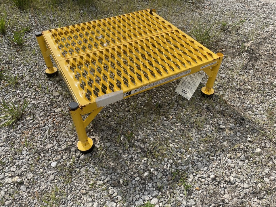 ULINE Stationary Work Platform, 24” x 24” x 10-15” adjustable height | eBay