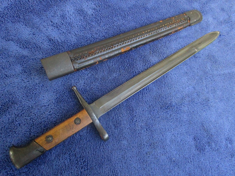 ORIGINAL VINTAGE WW2 ITALIAN M1891 CARCANO RIFLE BAYONET AND SCABBARD ...