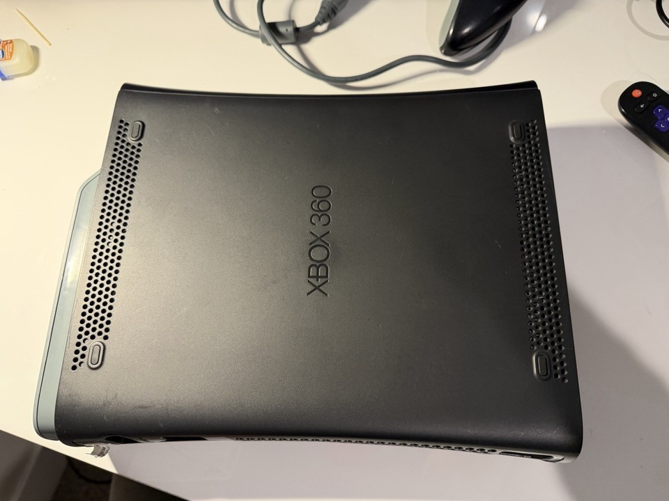 Xbox 360 Elite Bundle With Controller And Power Brick TESTED AND FULLY ...
