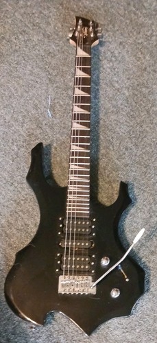 Full-Size Black Electric Guitar | eBay