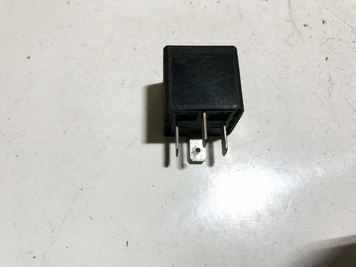 90464760 Relais v23134k52x220 v23134-k52-x220 for Opel Astra 1999 ...