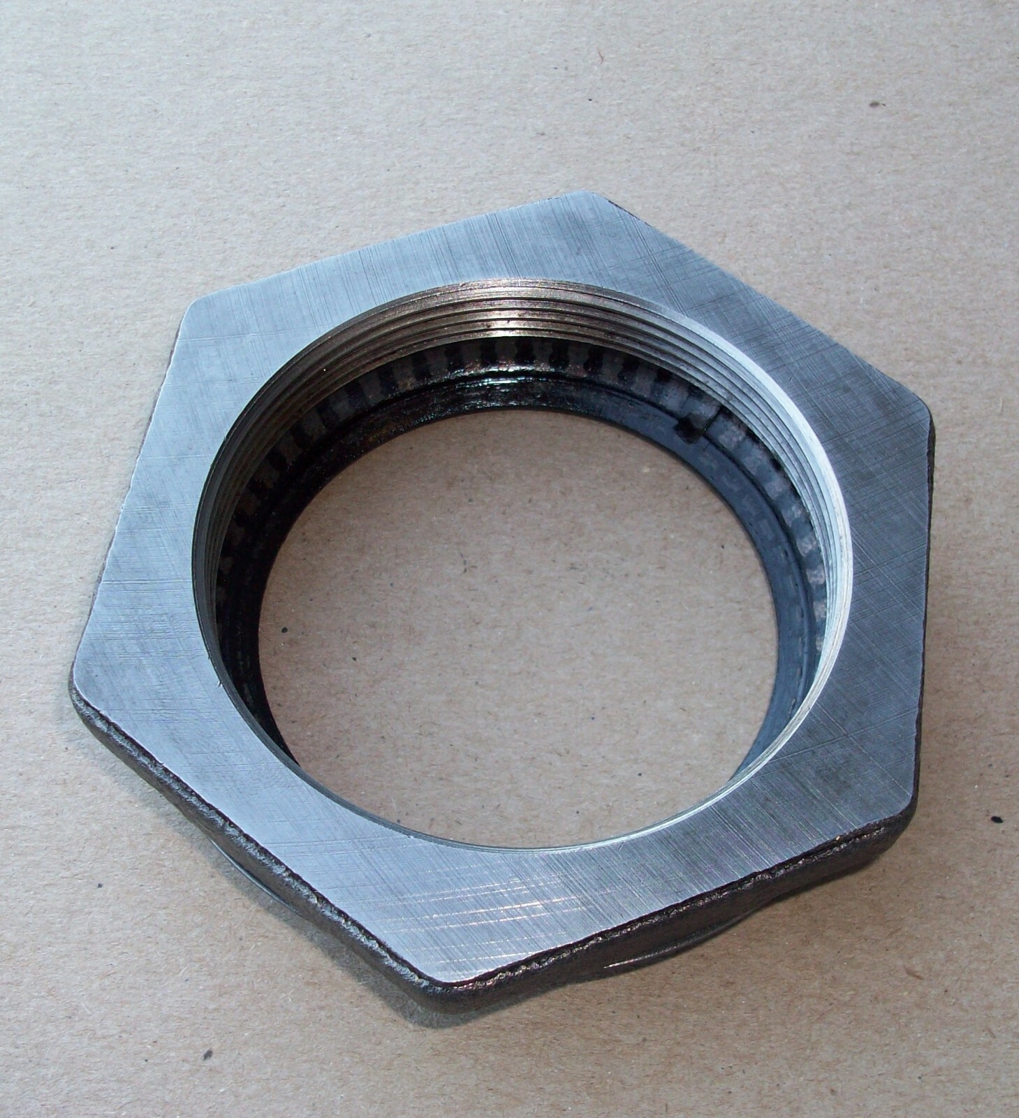 Euclid E-2463 - Outer axle nut for Eaton drive axle - 3"-12 Thread, 3-7 ...