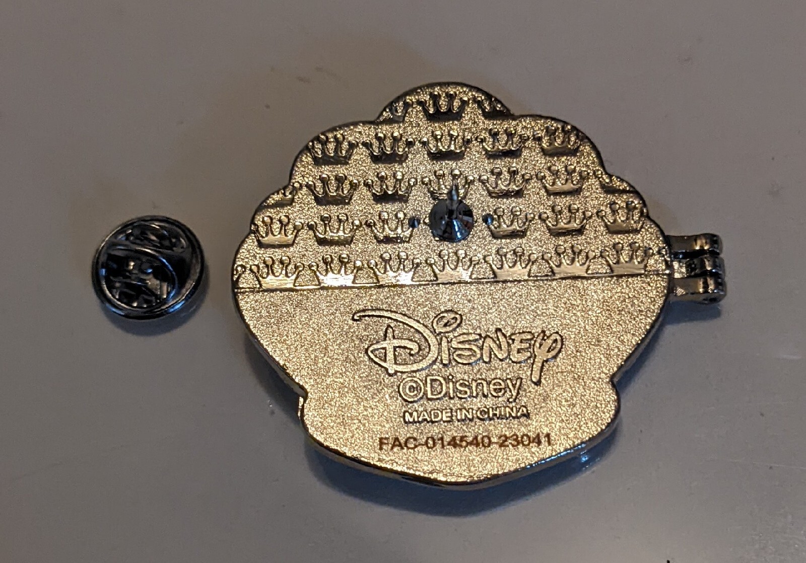 Disney The Little Mermaid Hinge Shell Flounder Pin Loungefly Ariel | eBay