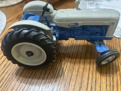 Ford Diesel 5000 Diesel Cast Iron Tractor Ertl | eBay