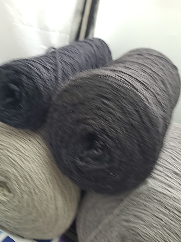 20 lb 8.7 oz 2/54 Wool Yarn Weaving Knitting Art 800 ypp | eBay