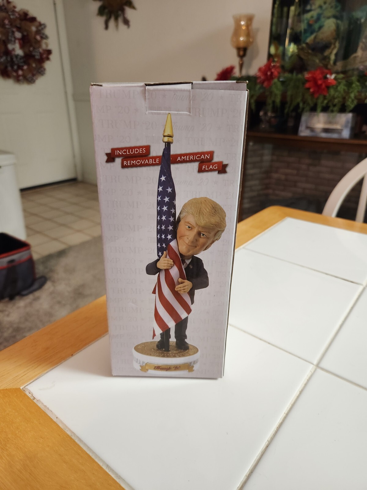 President Donald Trump HUGGING AMERICAN FLAG 2020 Bobblehead USA USA ...