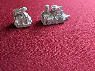 Games Workshop Warhammer Epic 40K - Squats Land Train Engine and car ...