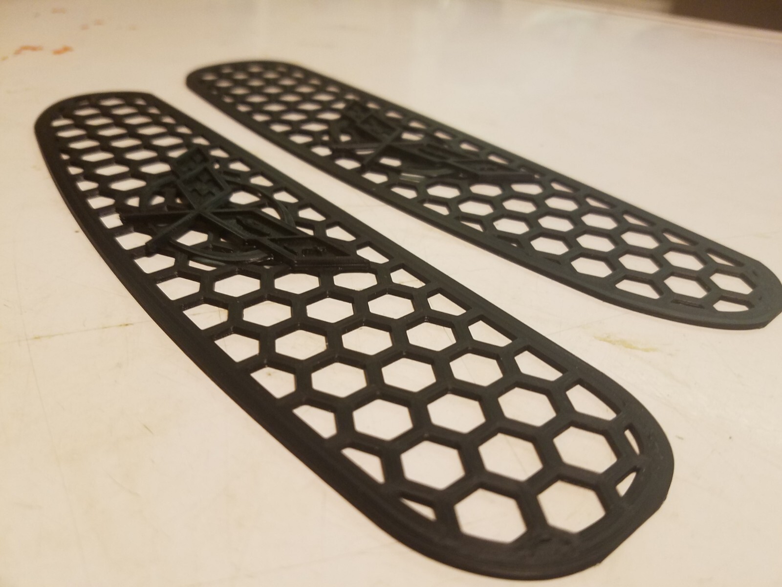 C5 CORVETTE BLACK BRAKE DUCT PLASTIC HONEYCOMB GRILL GRILLE 97-04 | eBay