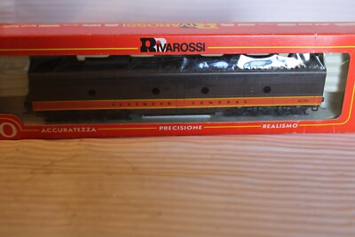 HO Scale Rivarossi, E8B Diesel Locomotive, Illinois Central FOR PARTS ...