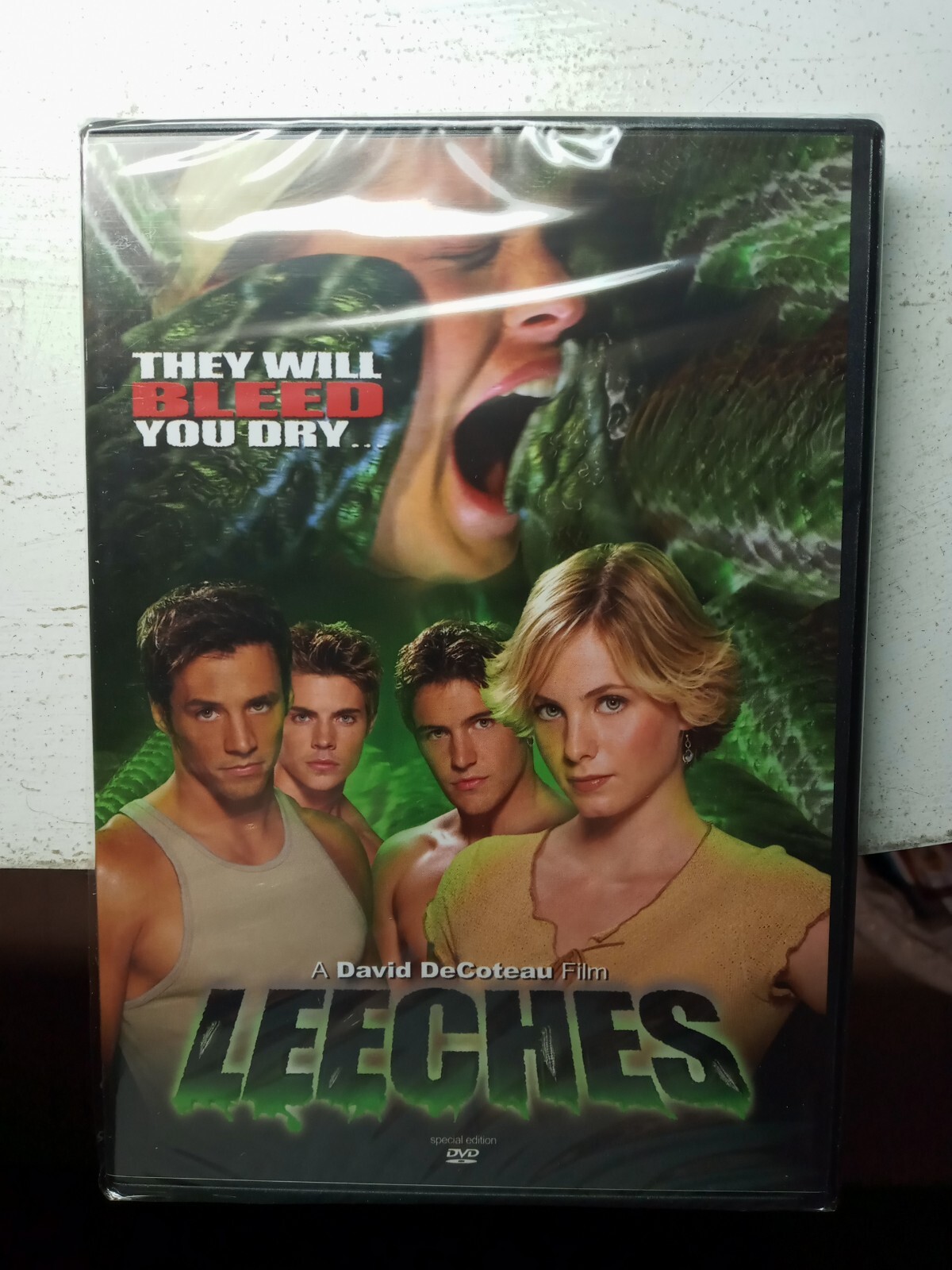 Leeches 2003
