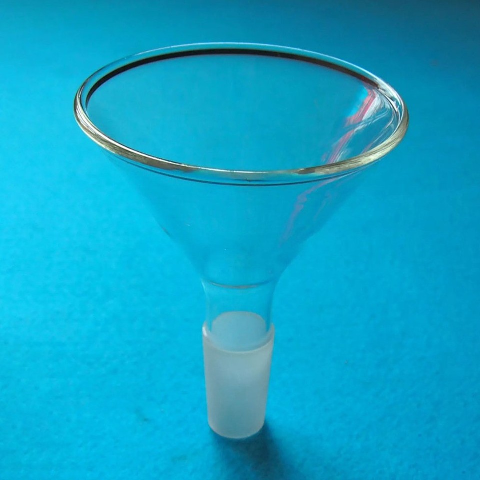 Glass Liquid Funnel for Bottles Laboratory Glassware Short Stem Funnels ...