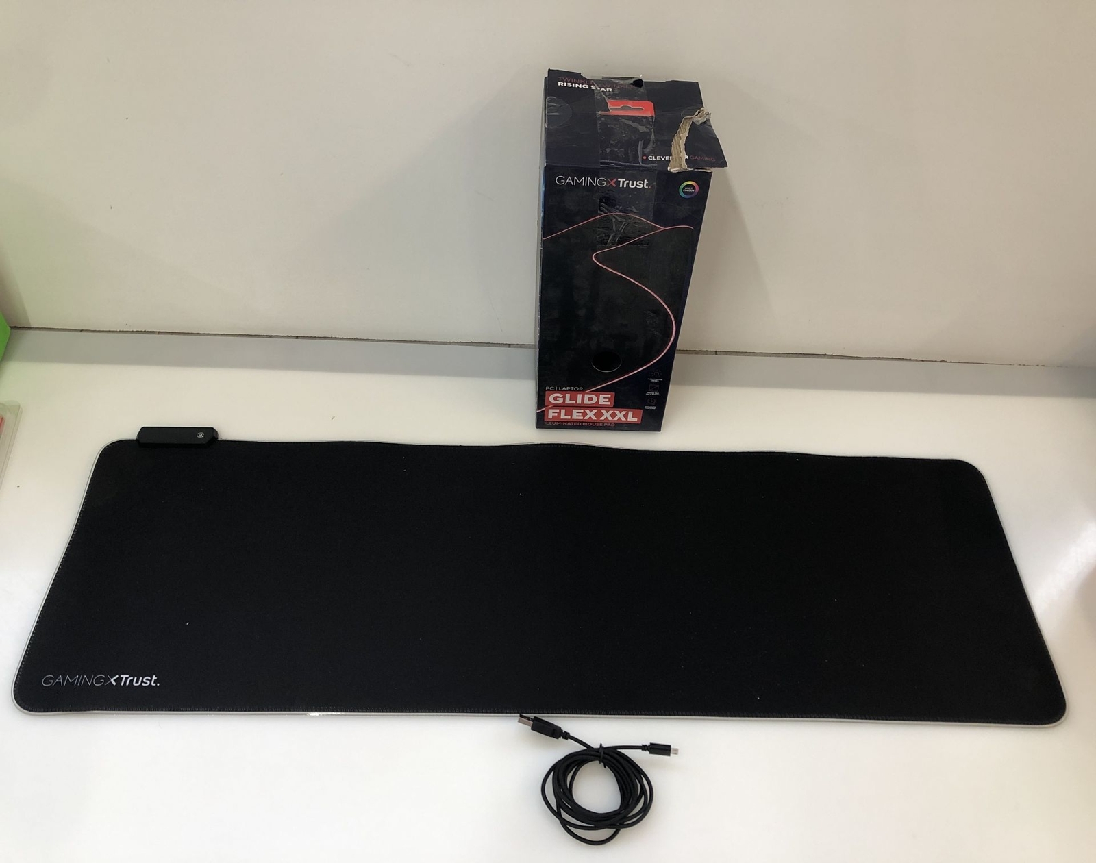 Trust Gaming GXT 764 Glide-Flex RGB Mauspad XXL, 930x300 mm, Gaming ...