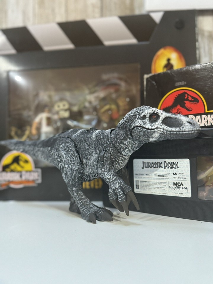 Jurassic World Dino Tracker Okoraptor Custom Repaint! | eBay